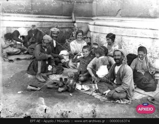 Εγκατάσταση των προσφύγων από τη Μικρά Ασία | archive.ert.gr