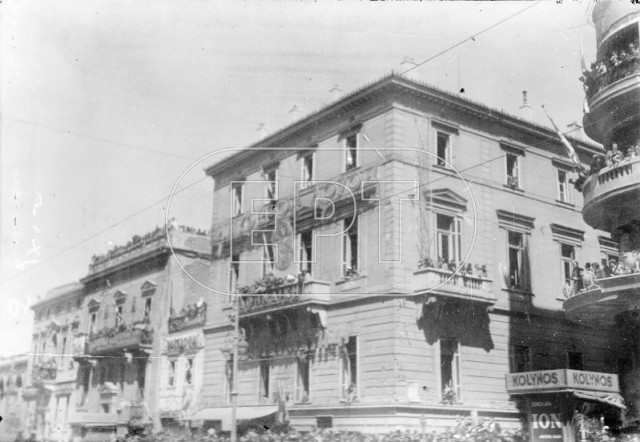 Η ΟΔΟΣ ΠΑΝΕΠΙΣΤΗΜΙΟΥ ΚΑΤΑ ΤΗ ΔΙΑΡΚΕΙΑ ΤΟΥ ΕΟΡΤΑΣΜΟΥ ΓΙΑ ΤΗΝ ...